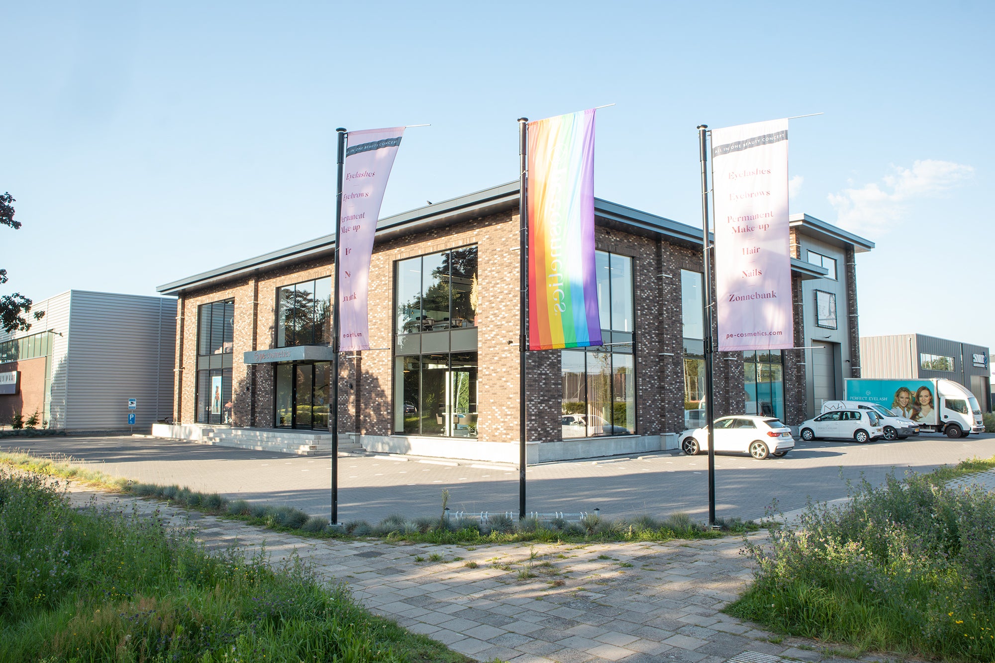 Alles voor de wimper- en wenkbrauwspecialist | PE-cosmetics – PE Cosmetics