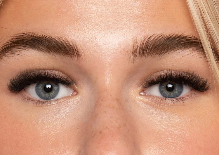 Eyelash Extensions Volume 2D-6D – PE Cosmetics