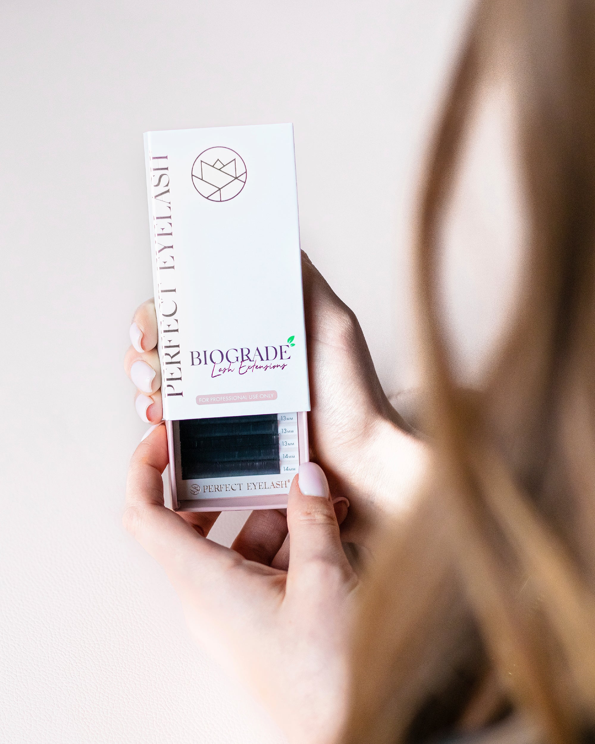 Alles voor de wimper- en wenkbrauwspecialist | PE-cosmetics – PE Cosmetics Global